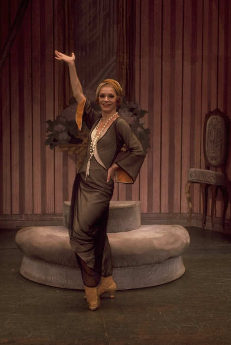 Broadway Actor Patti Karr Dies at 88 | Playbill