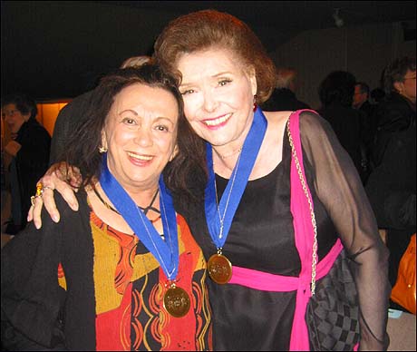 PHOTO CALL: Legends Inducted to Theatre Hall of Fame | Playbill