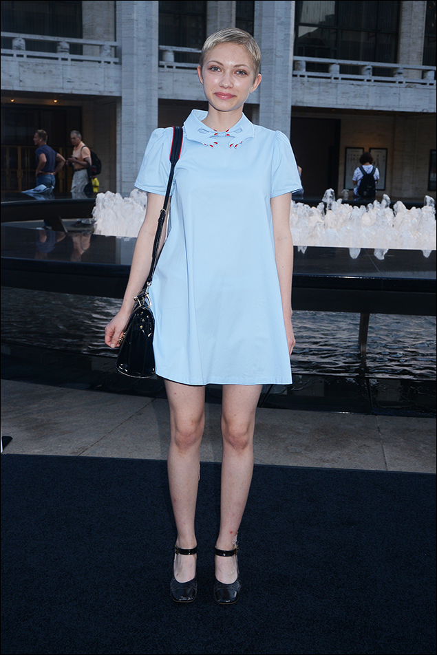 Tavi Gevinson—The Crucible Star Goes From Teen Blog Queen to Signing ...