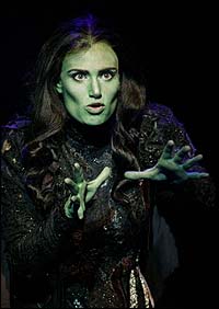 Idina Menzel to Star in London’s Wicked | Playbill