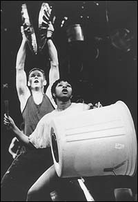 Big Bang: STOMP Hits 5,000 Performance Off-Broadway Jan. 21 | Playbill