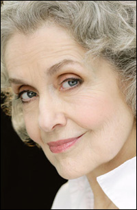 Mary Beth Peil, Michael Laurence and Hanah Stuart Tune The Morini Strad ...