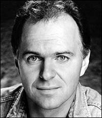 Benjamin Has Hart Beginning May 23 in Broadway's Chicago | Playbill