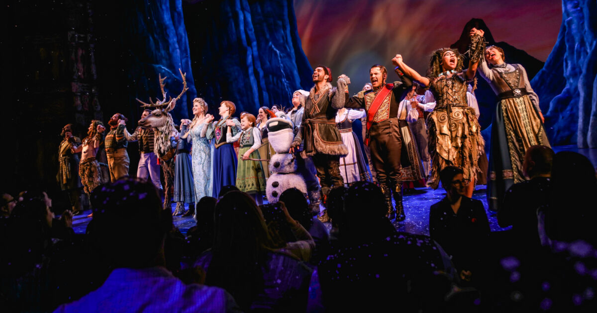 Photos: See Ryann Redmond, Joe Carroll, and Noah J. Ricketts join the ...