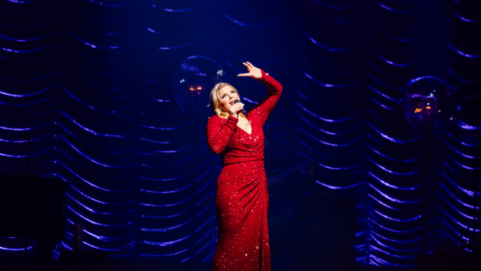 Photos: Megan Hilty Dazzles in London Concerts at the Drury Lane | Playbill