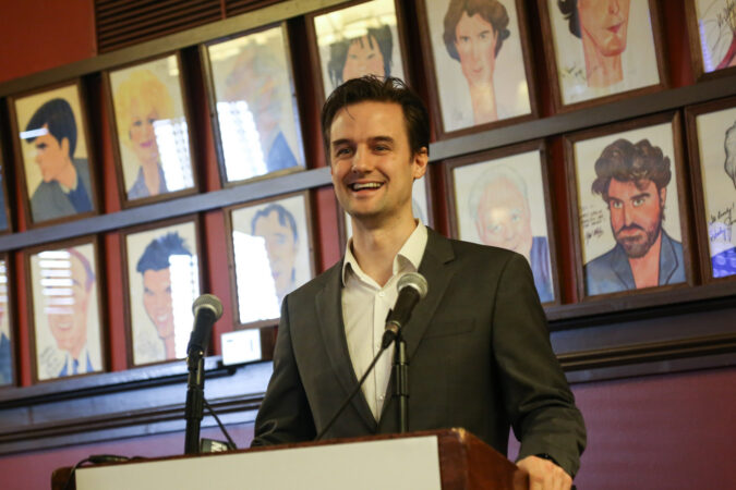 What Did Broadway Critics Think of The Play That Goes Wrong? | Playbill