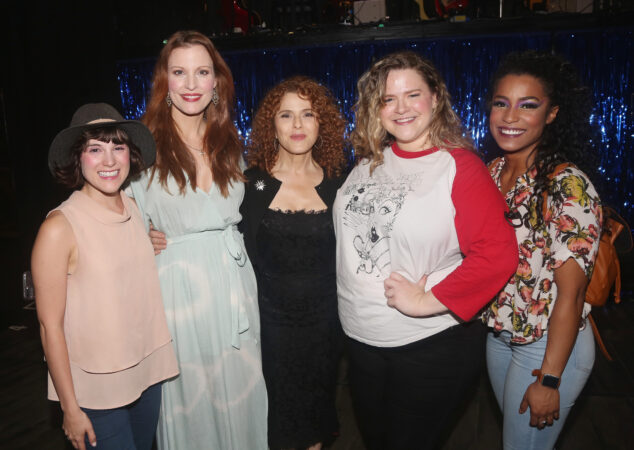 See Amy Poehler, Julia Roberts, and More Visit Broadway | Playbill