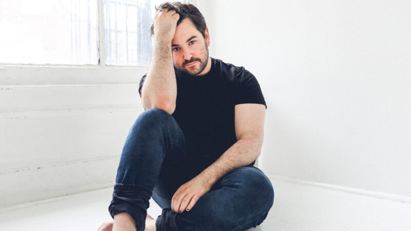 How Beetlejuice Star Alex Brightman Finds Humanity Within the Monster ...