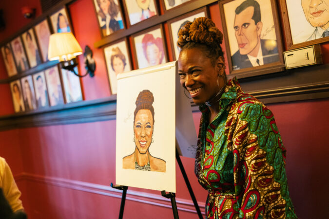 Photos: Kecia Lewis Receives Her Sardi's Portrait | Playbill