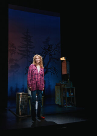 Call Me Izzy, Starring Jean Smart, Opens on Broadway June 12 | Playbill