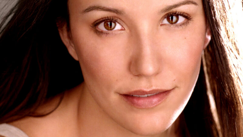 Watch Idina Menzel Belt Out 'Bridge Over Troubled Water' in New Music ...