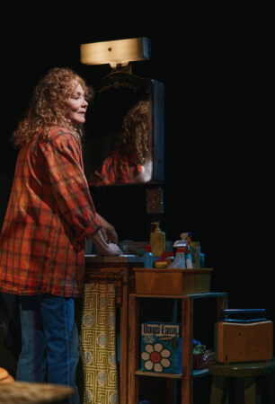 Read the Reviews for Jean Smart's Broadway Return in Call Me Izzy ...