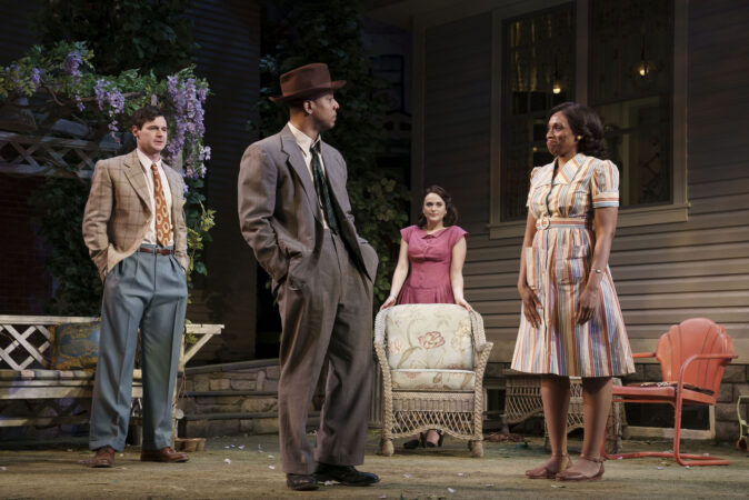 Tony-Nominated All My Sons Extends on Broadway | Playbill