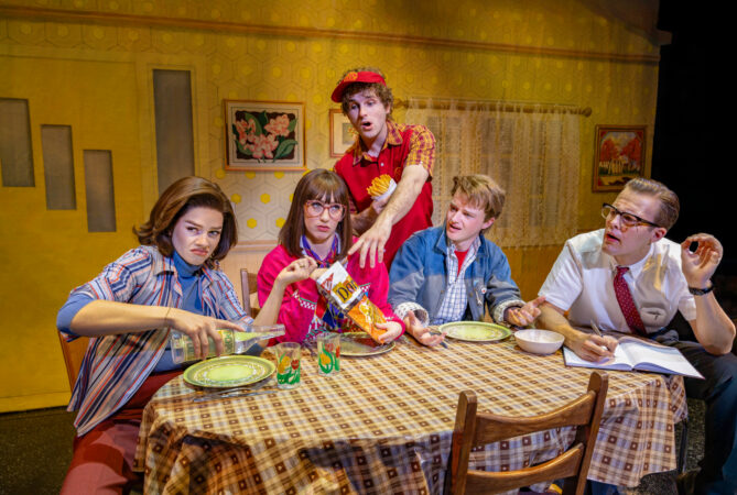 Photos: See New Production Shots From the North American Back to the ...