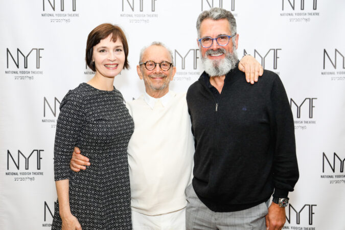 The Cast and Creative Team of the Joel Grey-Helmed Yiddish Fiddler Meet ...