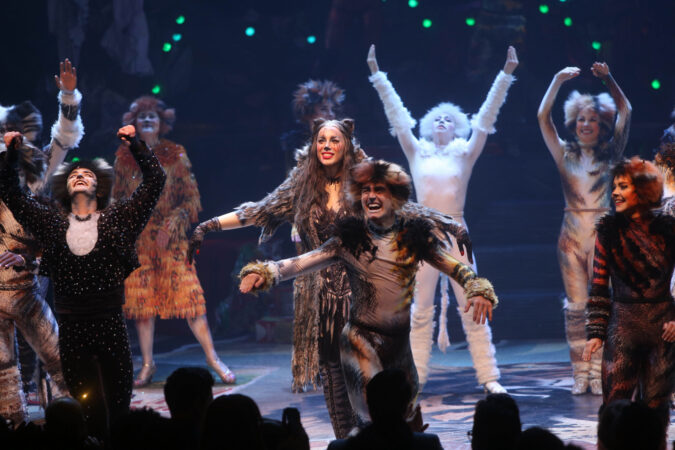 Andrew Lloyd Webber and His Cats Cast Reflect on Opening Night | Playbill
