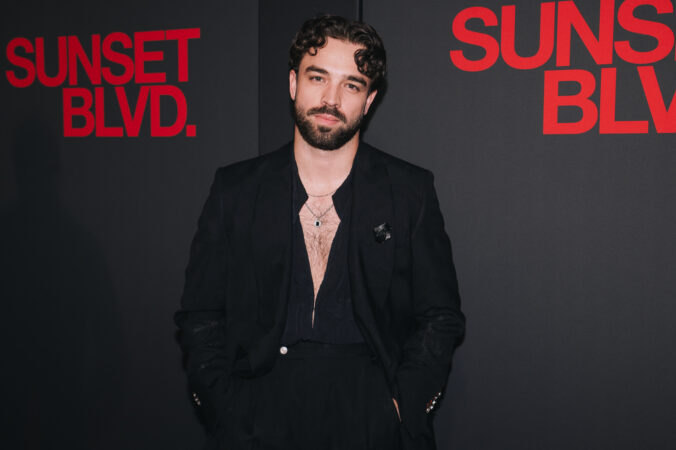 On the Red Carpet: The Sunset Blvd. Cast Are Ready for Their Close-Ups ...