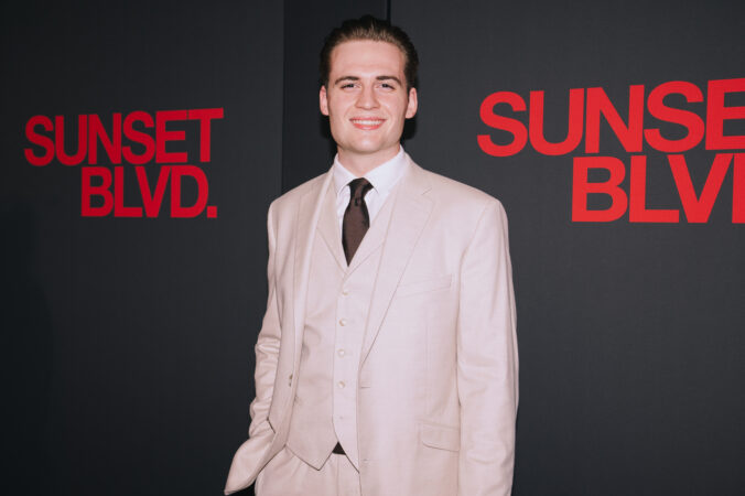 On the Red Carpet: The Sunset Blvd. Cast Are Ready for Their Close-Ups ...