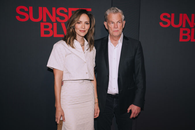 Mandy Gonzalez Plays 1st Performance as Norma Desmond in Sunset Blvd ...