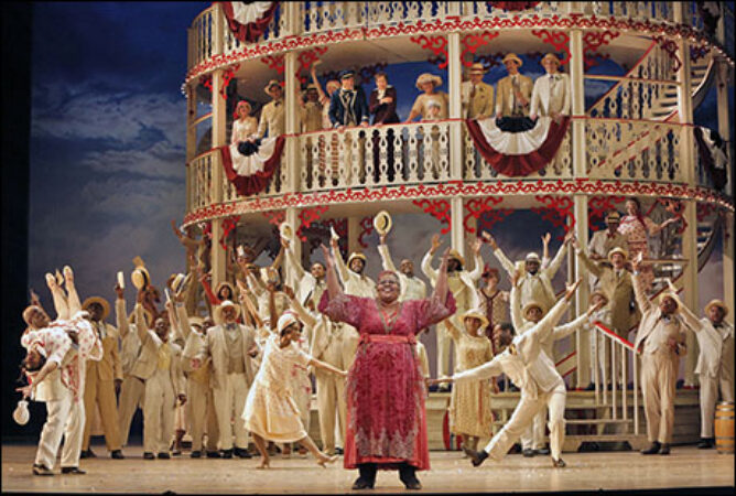 PHOTO CALL: Bill Irwin, Harriet Harris, John Bolton, Patricia Racette ...