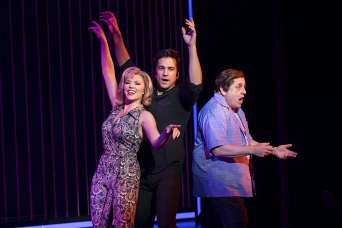 Robyn Hurder Departs Broadway's A Beautiful Noise December 17 | Playbill