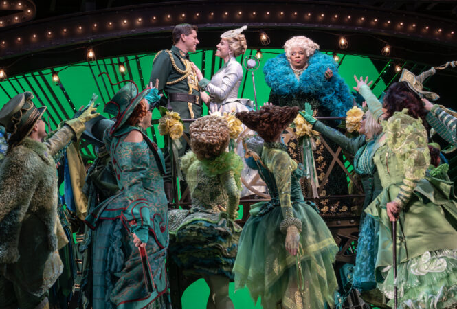 Get a 1st Look at the New, History-Making Cast of Broadway's Wicked ...