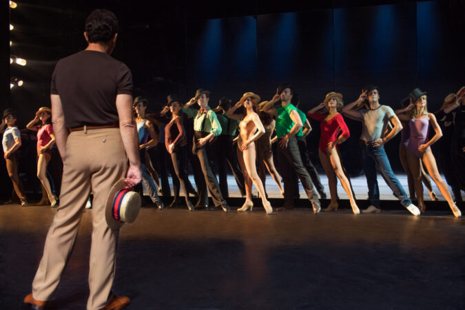 A First Look at Antonio Banderas in Spanish Version of A Chorus Line ...