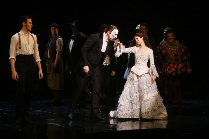 See Phantom of the Opera Celebrate 12,000th Performance | Playbill