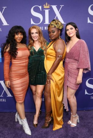 Original SIX Queens Adrianna Hicks and Abby Mueller Play Final ...