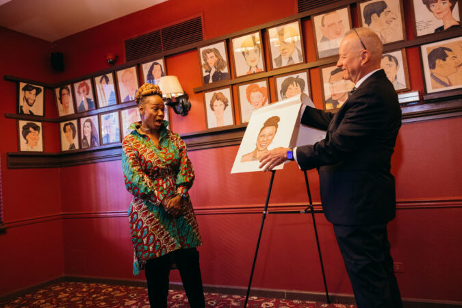 Photos: Kecia Lewis Receives Her Sardi's Portrait | Playbill