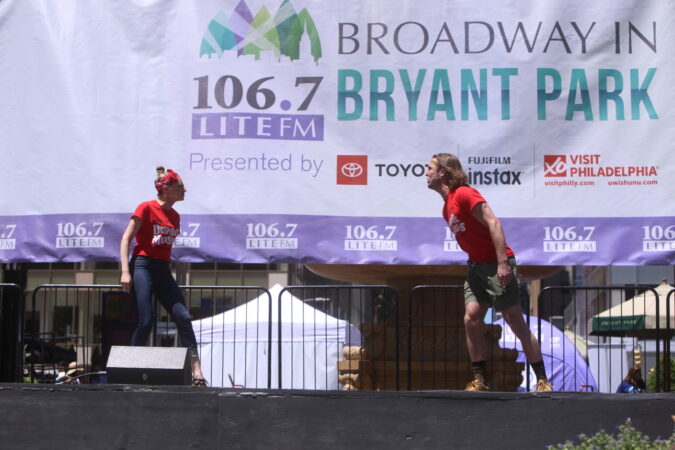 Enter Laughing, Starring Chris Dwan, Alison Fraser, Farah Alvin, Robert ...