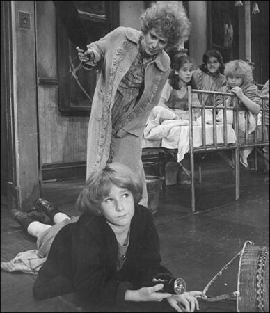 PHOTO ARCHIVE: Annie on Broadway and Beyond | Playbill