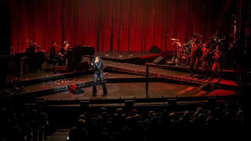 Check Out Photos From Whitney White's Shakespearean Rock Concert ...