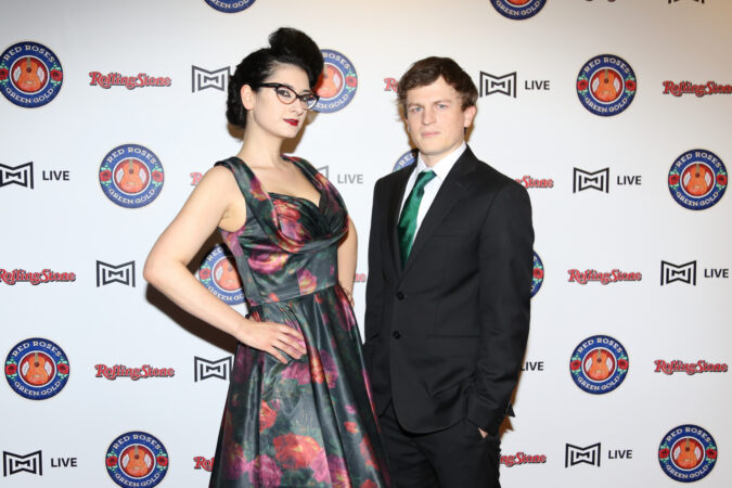 Check Out the Opening Night of Grateful Dead Musical Red Roses, Green ...