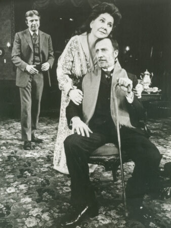 Look Back at Elizabeth Taylor’s Broadway Debut in The Little Foxes ...