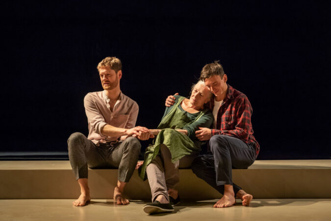First Look at Vanessa Redgrave and John Benjamin Hickey in the West End ...