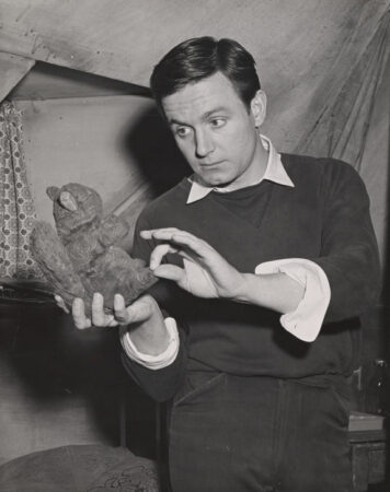 Look Back at Kenneth Haigh in Look Back in Anger on Broadway | Playbill