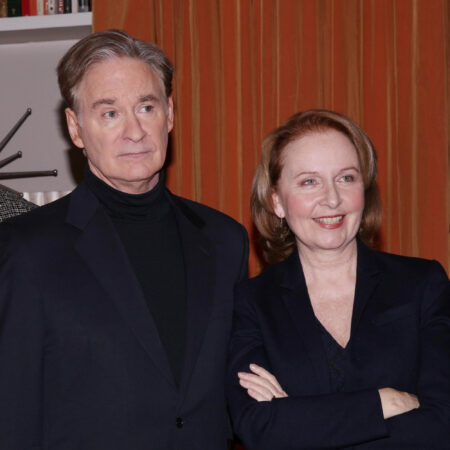 See Kevin Kline, Cobie Smulders, and the Cast of Present Laughter on ...