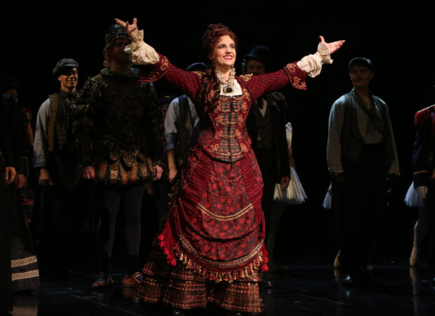 Go Inside The Phantom of the Opera's 32nd Anniversary Celebration ...