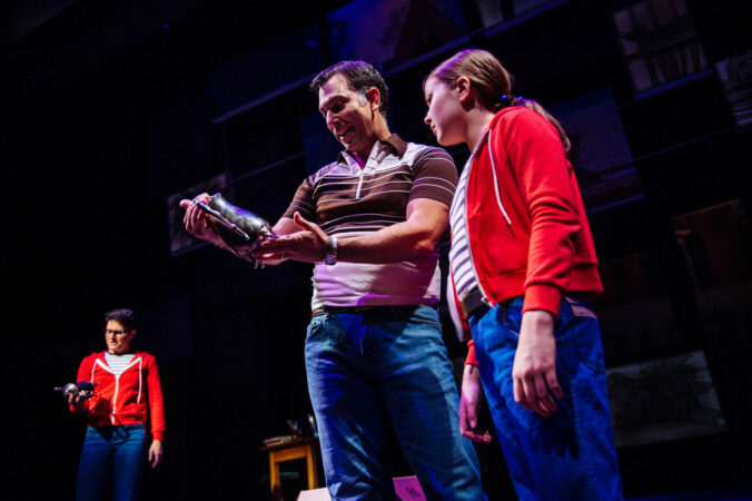 New Production of Fun Home Opens Its Doors in Portland | Playbill