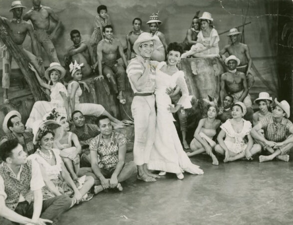 Douglas Sills and Alexandra Socha to Star in Encores! Mack & Mabel ...