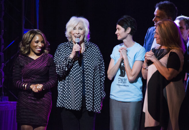 Look Back at Ramin Karimloo, Barry Manilow, Ingrid Michaelson, Jessie ...