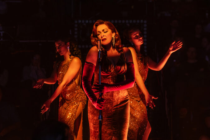 Jonathan Groff Sets Final 'Splish Splash' in Just in Time on Broadway ...
