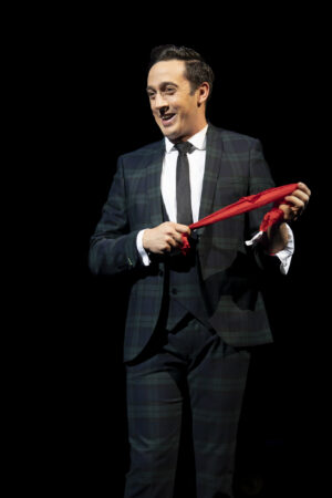 Check Out Photos of The Illusionists—Magic of the Holidays on Broadway ...