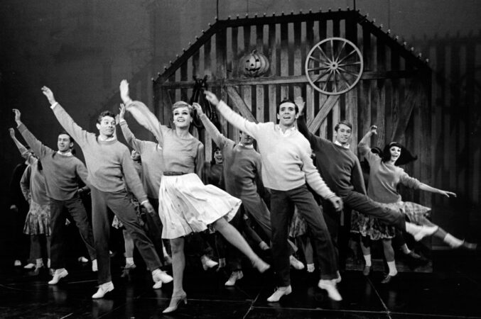 Look Back at Angela Lansbury in the Original Broadway Production of ...