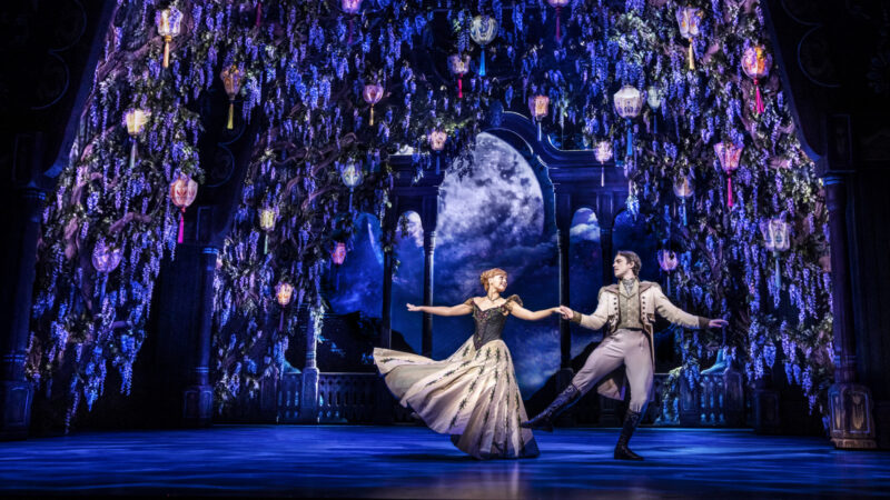 Samantha Barks Sings 'Let It Go' in Sneak Peek of Frozen Disney+ ...