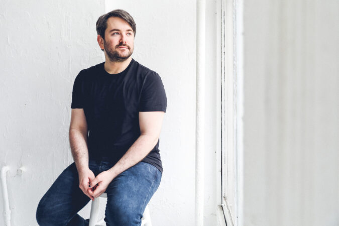 How Beetlejuice Star Alex Brightman Finds Humanity Within the Monster ...