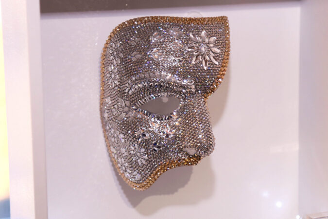 See 30 Designer Masks Created to Honor Phantom of the Opera's 30th ...