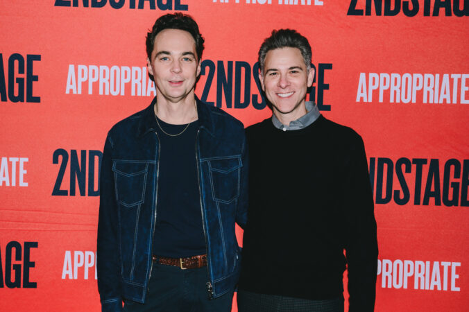 On the Red Carpet: The Appropriate Cast on How 'Amazing' It Is to Have ...