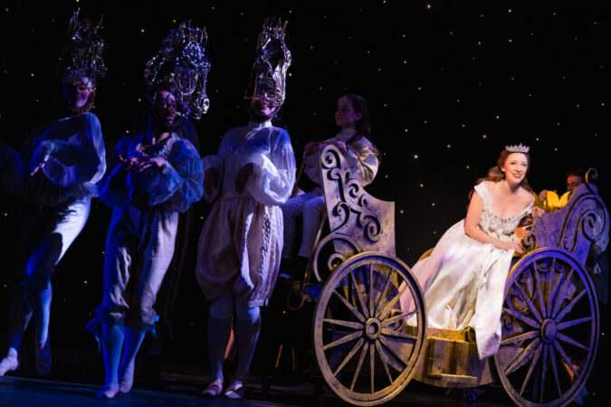 Photos: Cady Huffman, Kaitlyn Davidson, Ta'Rea Campbell, More in ...